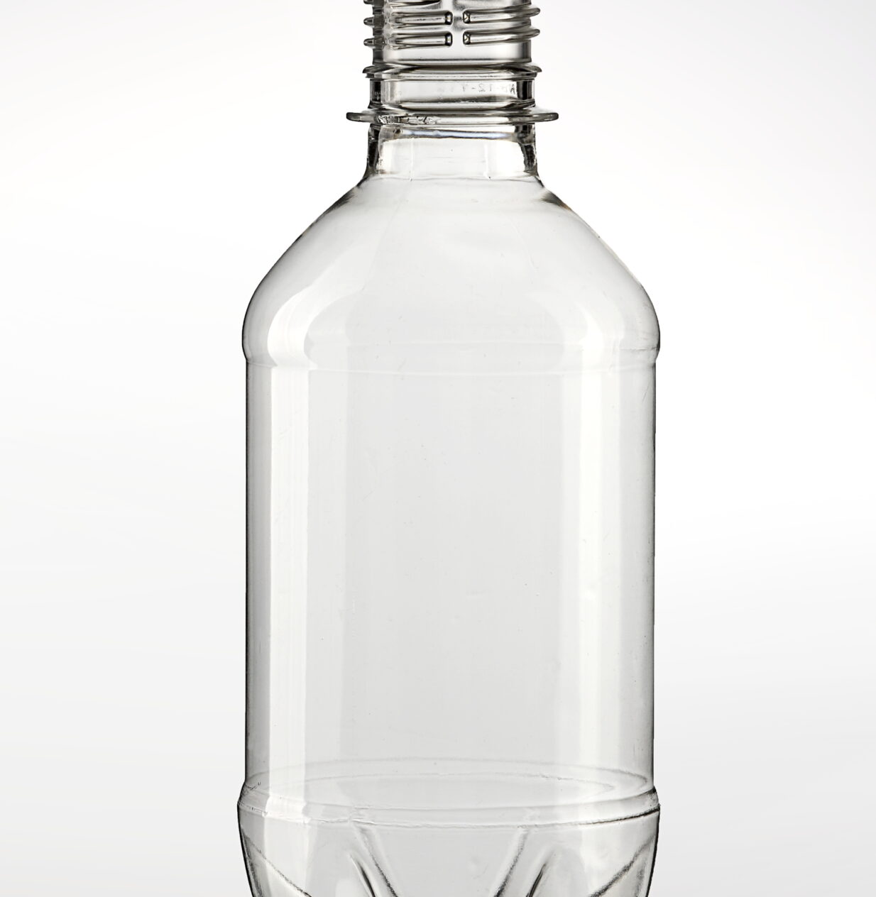 330ml Carbonated bottle PCO28 - Plastikse